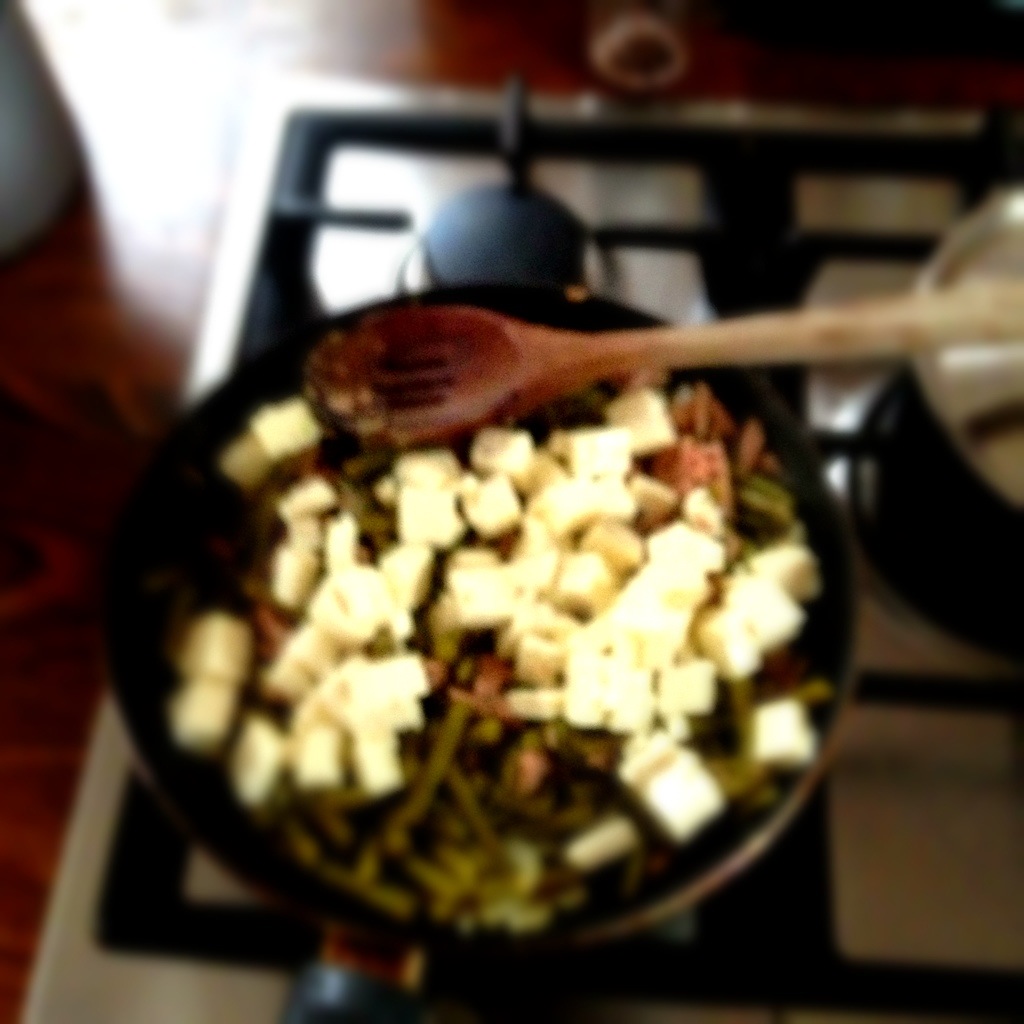 Sheep's cheese with beans - jgsjgs